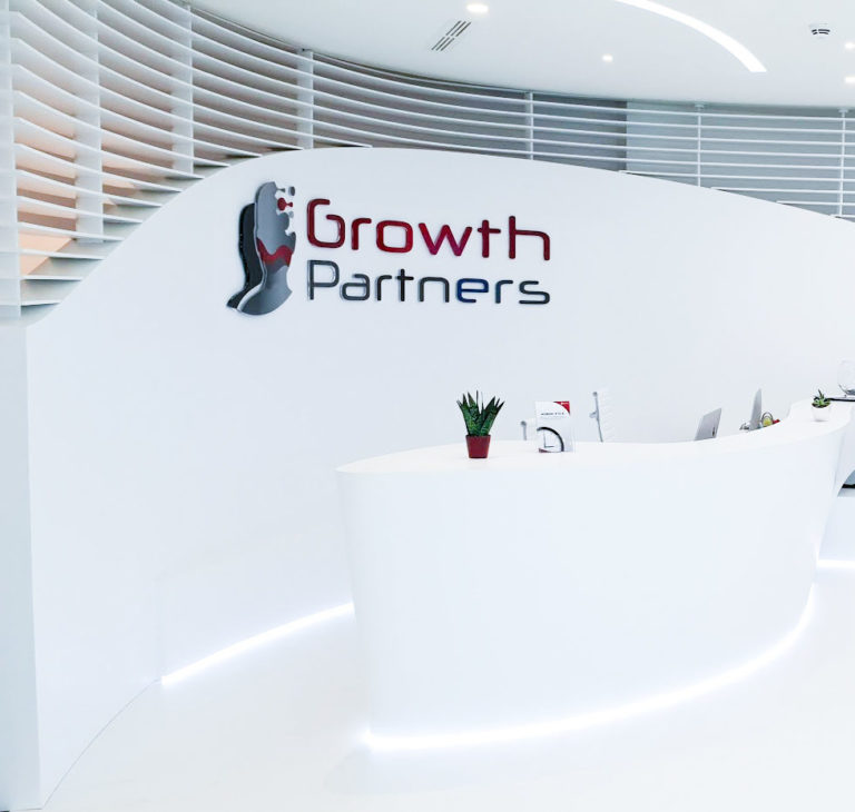 Solid Surface - Arnold Engineering Plastics